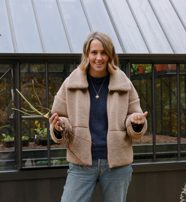 Designing With Roses: A Garden Journey with Award-Winning Designer Pol